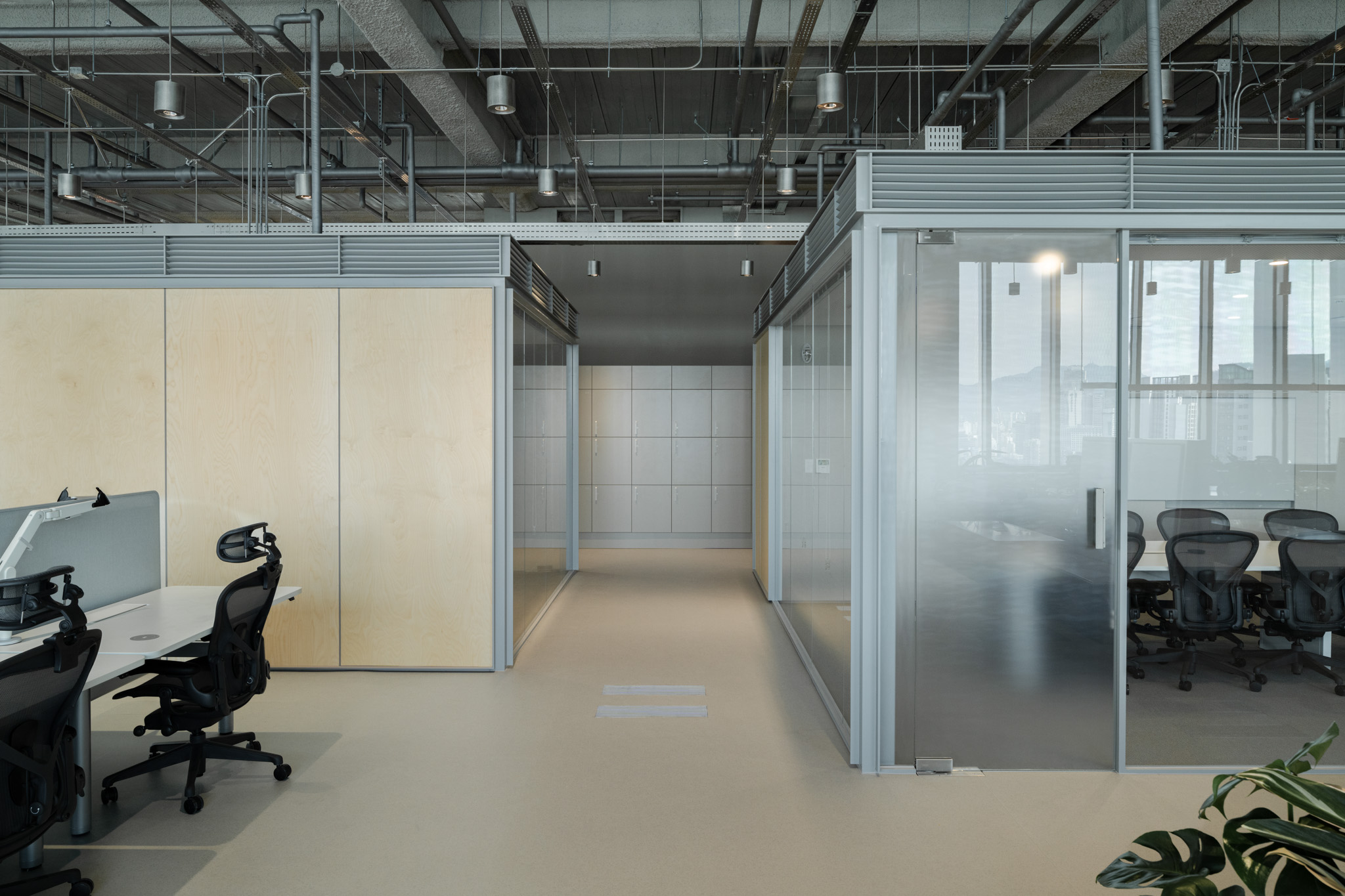 GENESIS HQ Office, 2024 | studio COM