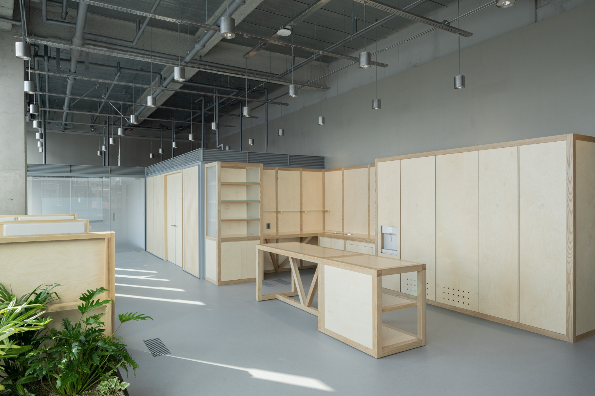 GENESIS HQ Office, 2024 | studio COM