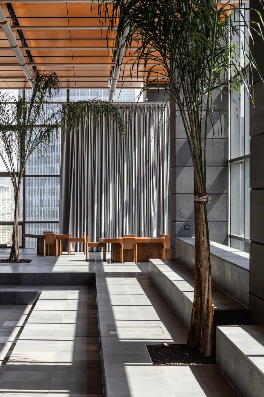 HYBE : Auditorium & Cafe, 2021 | studio COM