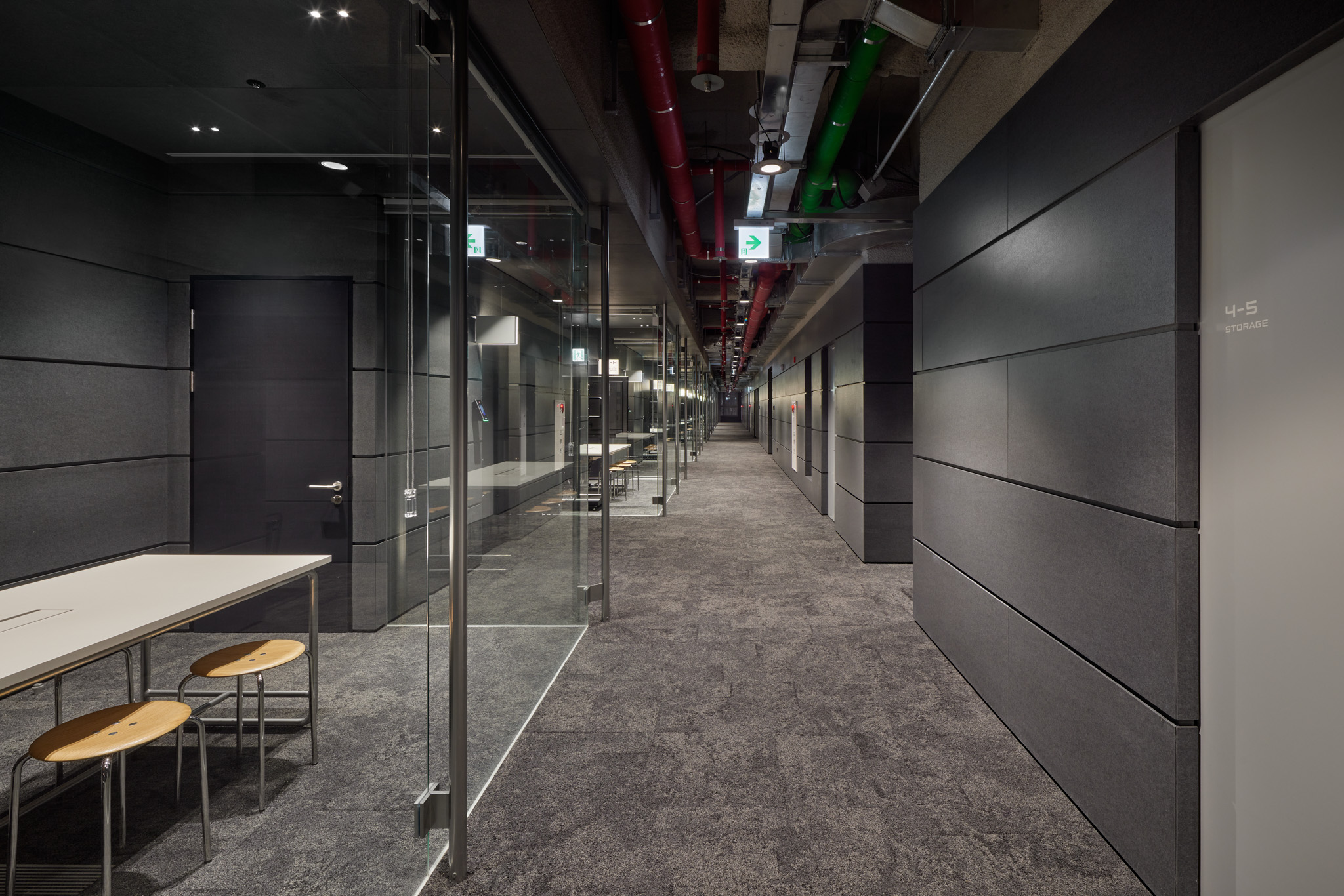 HYBE : Special Facilities, 2021 | studio COM